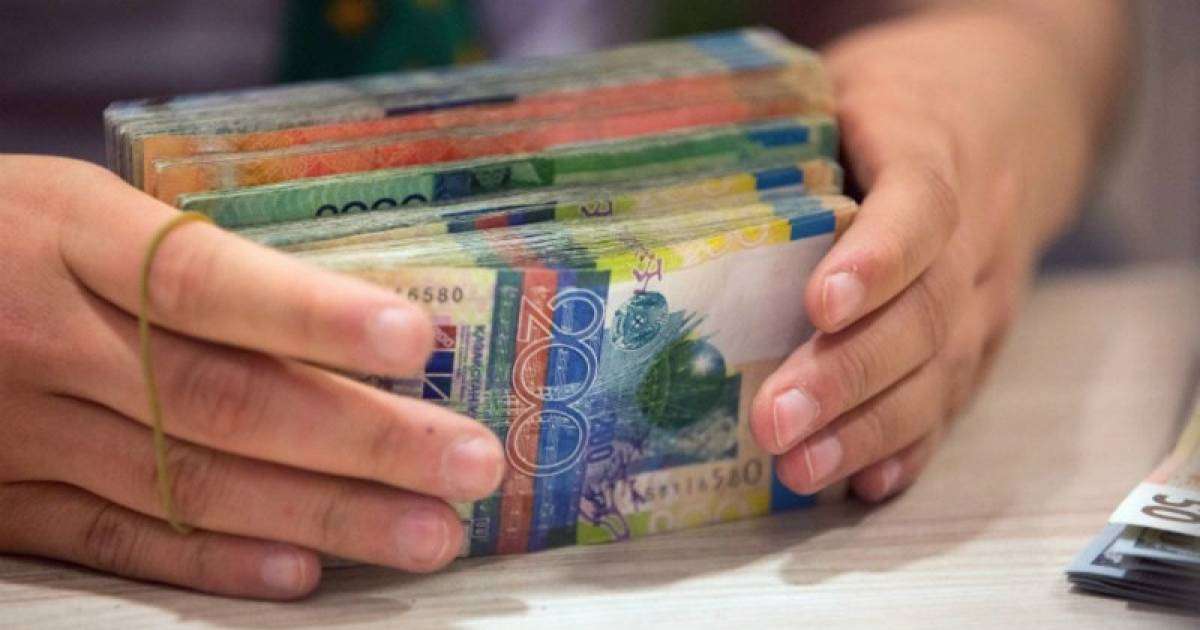 2020 жылы мұғалімдер жалақысы 25% өседі — Тоқаев Президент тамыз конференциясы кезінде ұстаздар ...