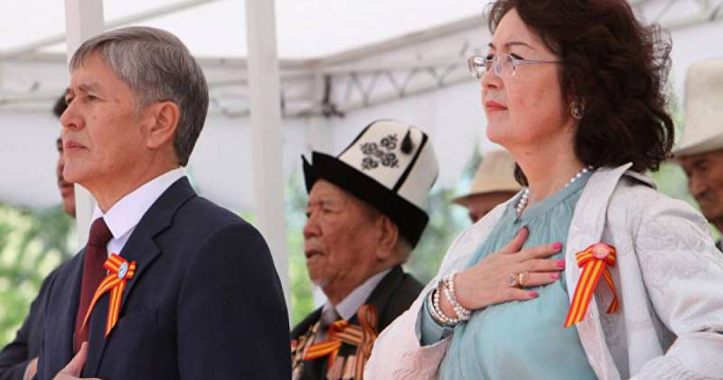 Атамбаевтың әйелінің "маршруткадағы" суреті желіде қызу талқыға түсті: 6 қазан 2019, | KZNews.kz